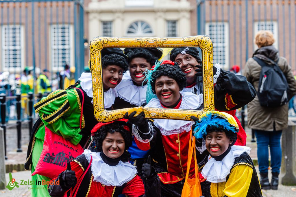 Sinterklaas krijgt sleutel van Slot Zeist. - ZeistinBeeld.nl